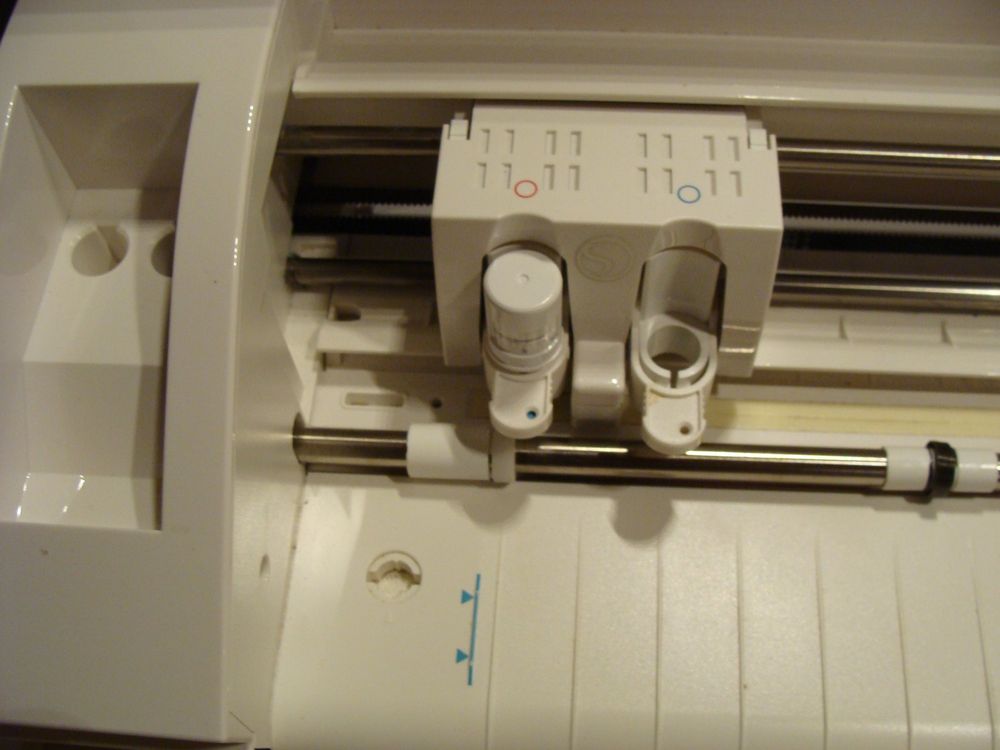 Silhouette Cameo 3 Plotter Schneideplotter mit Tasche | Kaufen auf Ricardo