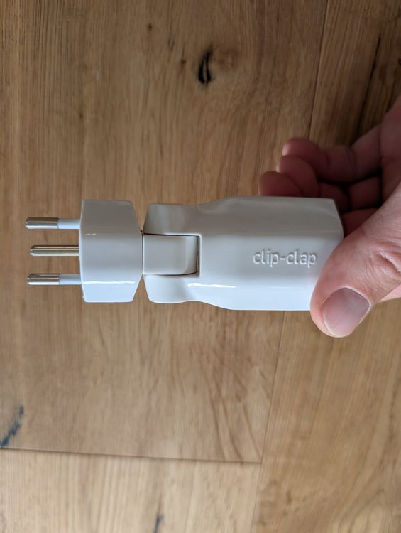 Max Hauri clip-clap weiss (Gebraucht) in Interlaken für CHF 5 – mit Lieferung auf Ricardo kaufen