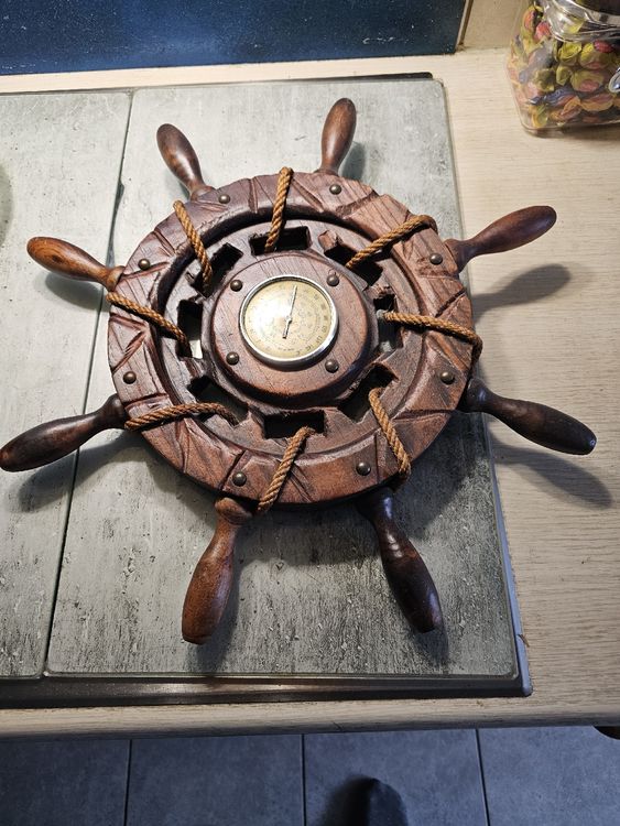 Holz Steuerrad mit Barometer, Wanddeko im maritimen Stil (Gebraucht) in ...
