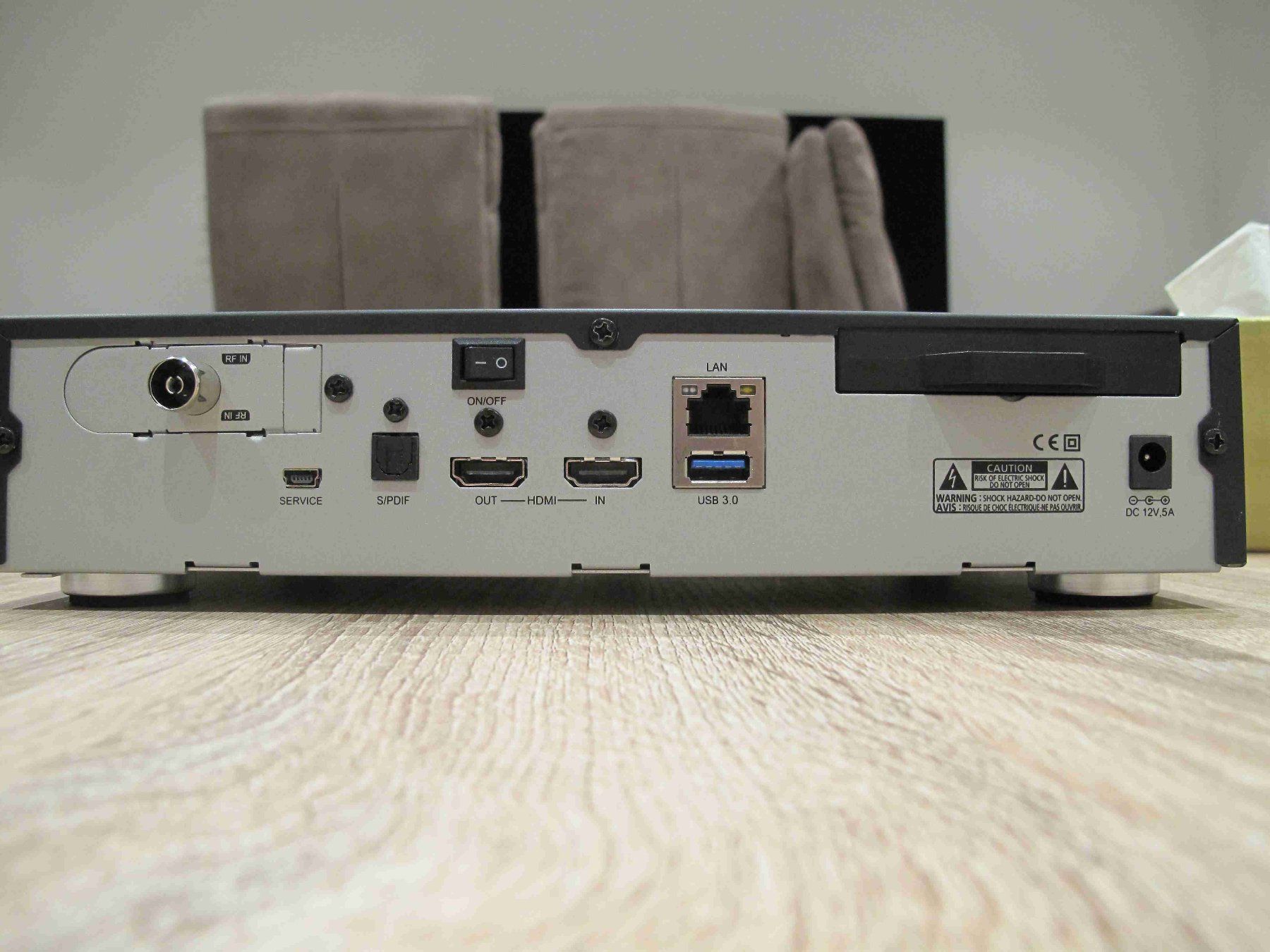 Dreambox DM900 UHD 4K Receiver mit 2TB HDD Festplatte (Gebraucht) in ...