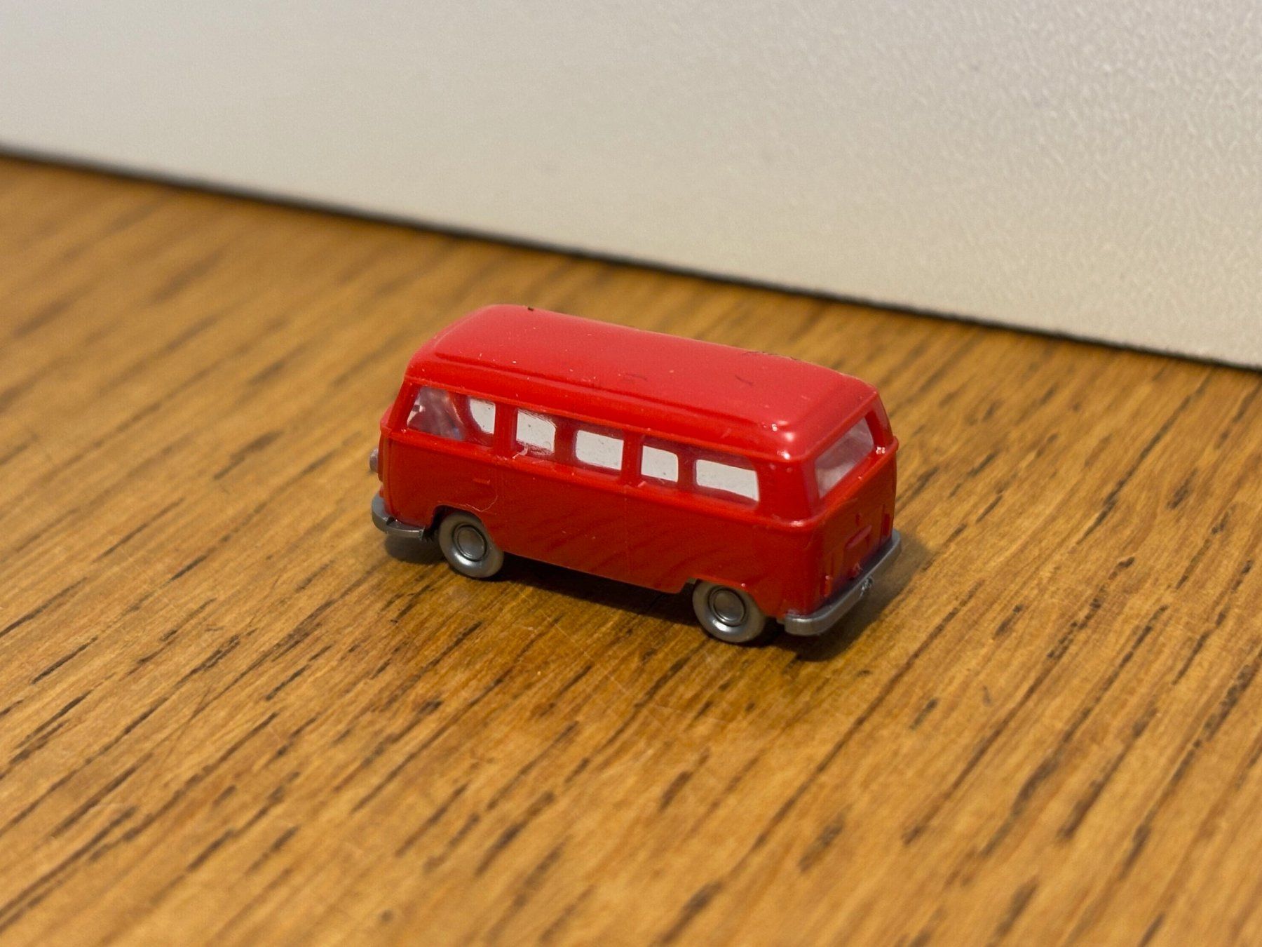 *F925: VW Bus (Spur N) (Gebraucht) in Birsfelden für CHF 3.5 – mit ...