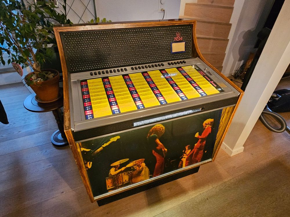 Jukebox NSM Hit 120, Kult Musikbox 70er, inkl. 48 Singles | Kaufen auf ...