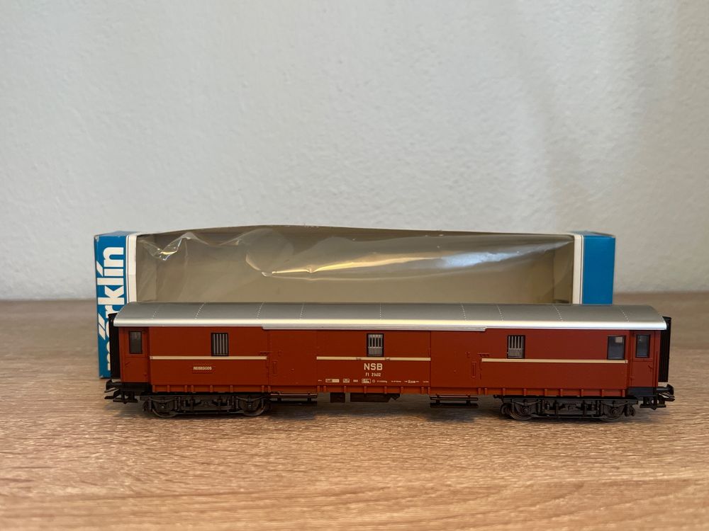 Märklin 4242 Gepäckwagen NSB H0 | Acheter sur Ricardo