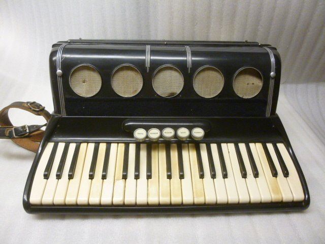 Ancien ACCORDION - marque SCANDALLI (1935/1945) | Kaufen auf Ricardo