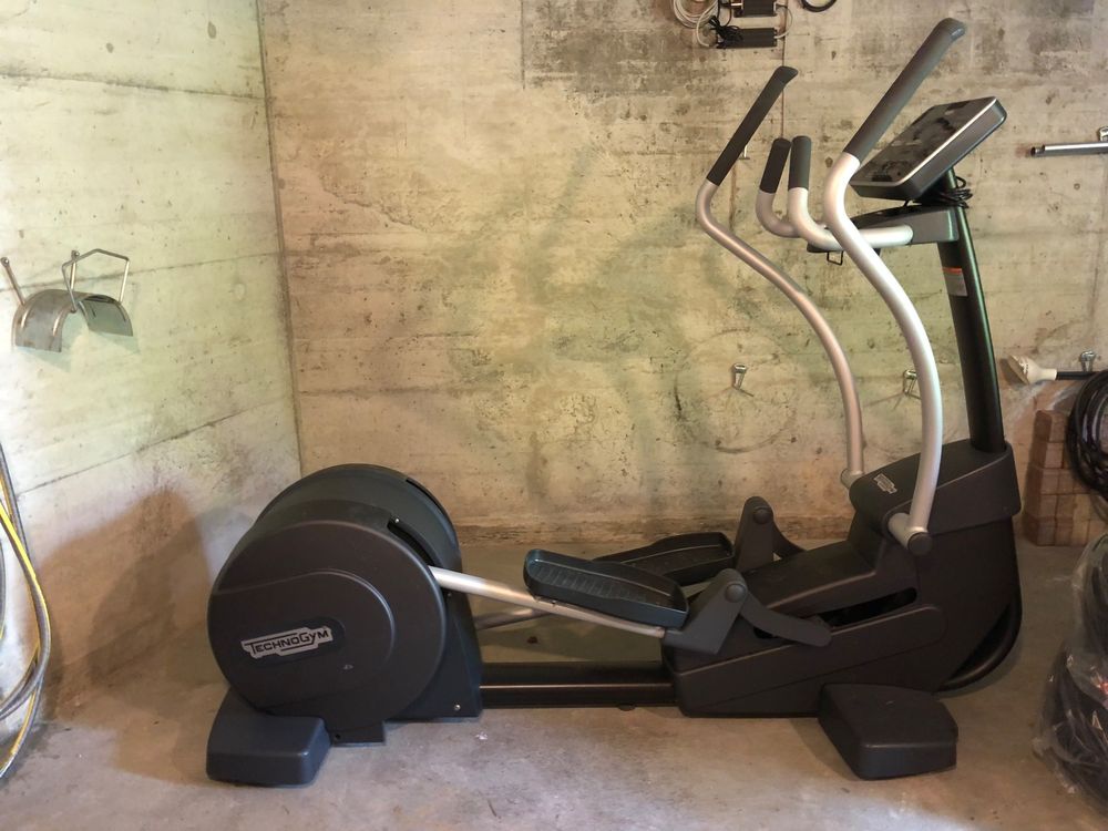 Crosstrainer Technogym Synchro Forma | Kaufen auf Ricardo
