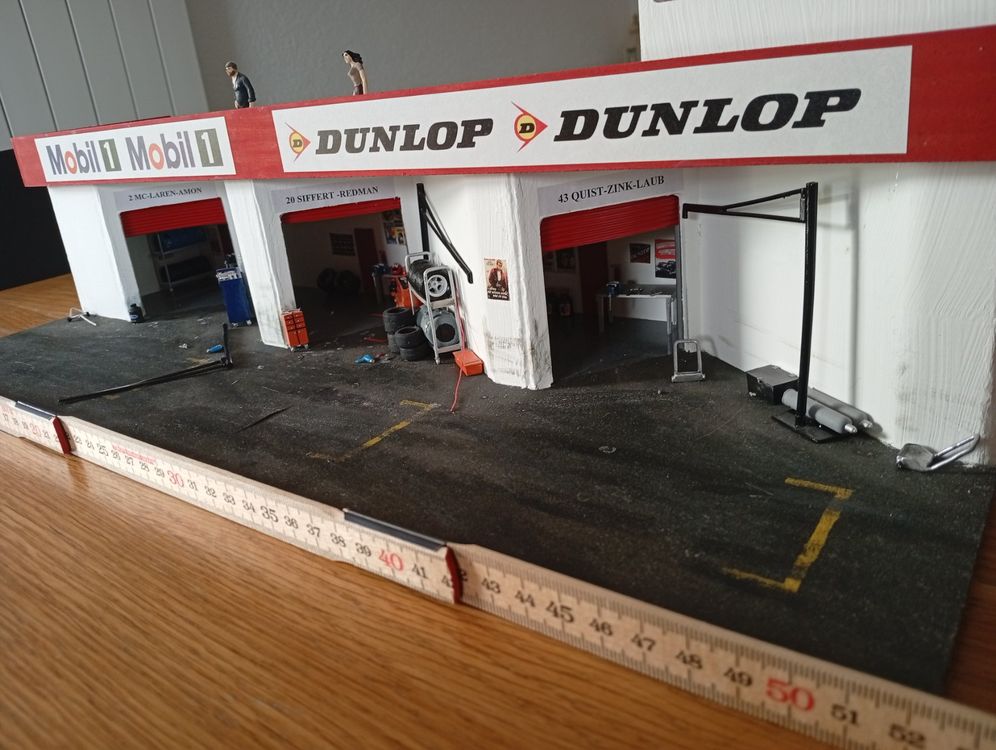 Kit stands 1/43 high tech model (Gebraucht) in Alle für CHF 35 – nur ...