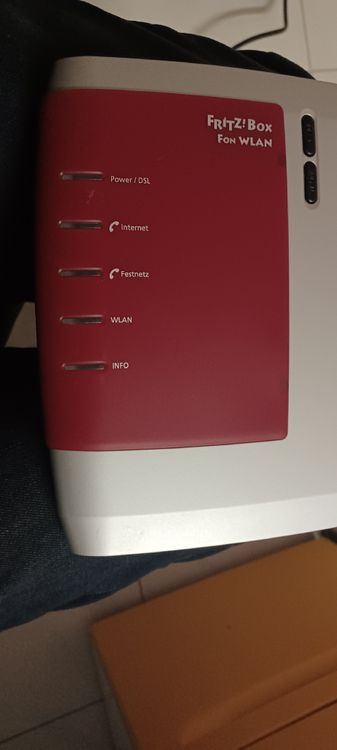 Friz box 7270 (Gebraucht) in Bürglen TG für CHF 10 – mit Lieferung auf ...