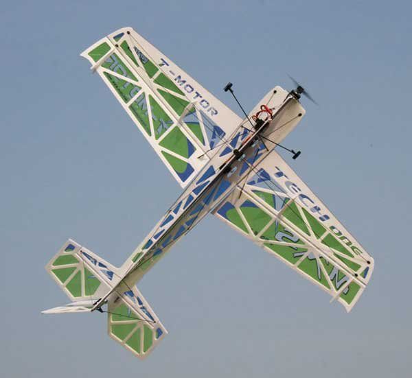 Tech One RC 4 Channel MXS Depron, inkl. Antriebsset / Servos (Neu und ...