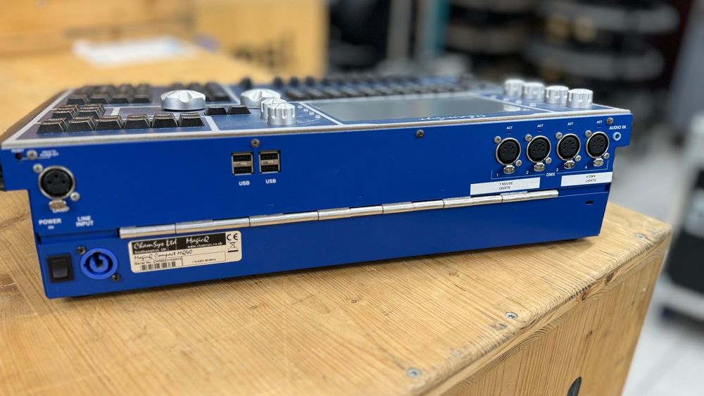 Lichtmischpult Chamsys MagicQ Compact MQ40 (Gebraucht) in für CHF 1690 ...