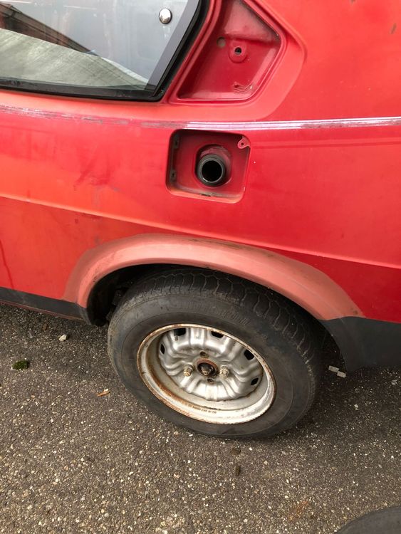 2 Fahrzeuge zum Restaurieren | Kaufen auf Ricardo