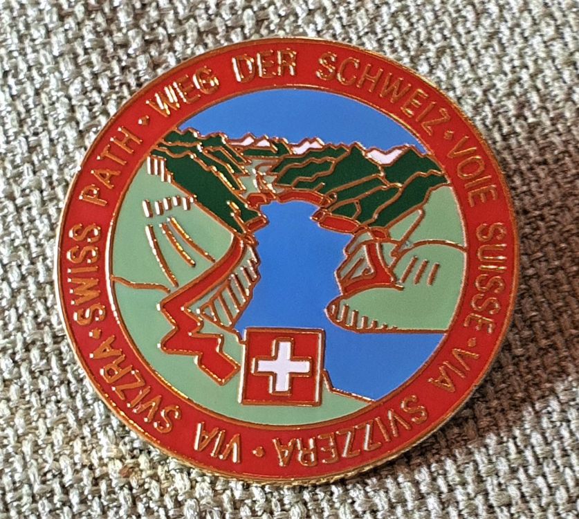 E921 - Pin Weg der Schweiz - Via Svizra (Gebraucht) in Reinach BL für CHF 3 – mit Lieferung auf ...