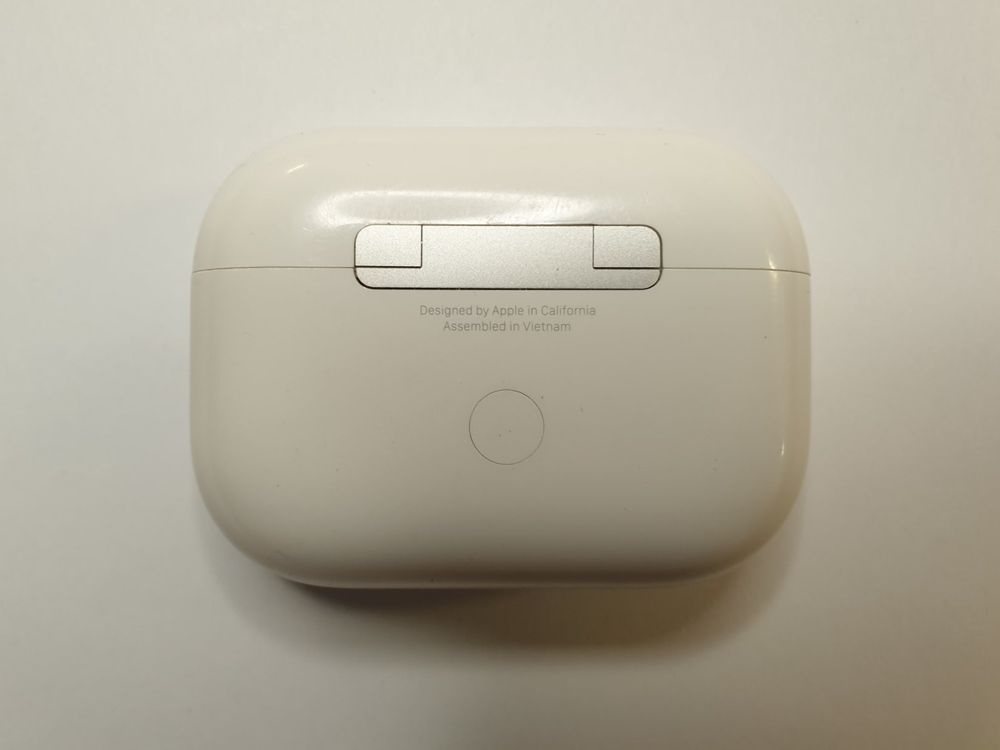 original AirPods Pro 2. Gen Lightning Ladecase (A2700) (Neu (gemäss ...