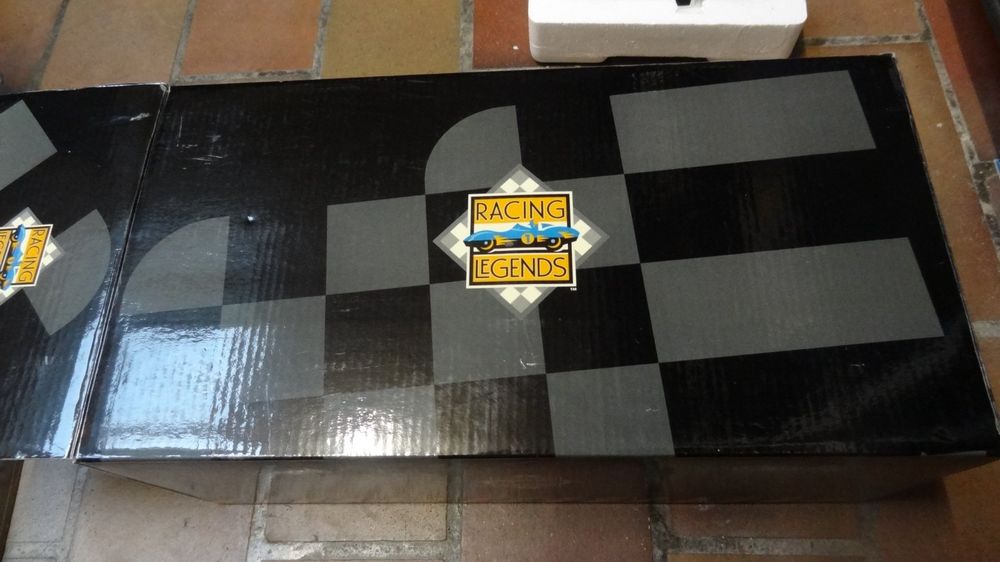 Exoto 1/18 Diecast Die Cast 18100 - 1976 Porsche 935 Weiss (Gebraucht ...