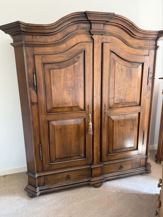 Antiker Kleiderschrank, Massivholz, Nussbaum, Vintage Look (Gebraucht ...