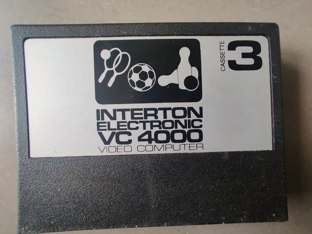 Interton VC 4000 - Retro Spielkonsole mit Kassette 3 (Gebraucht) in ...