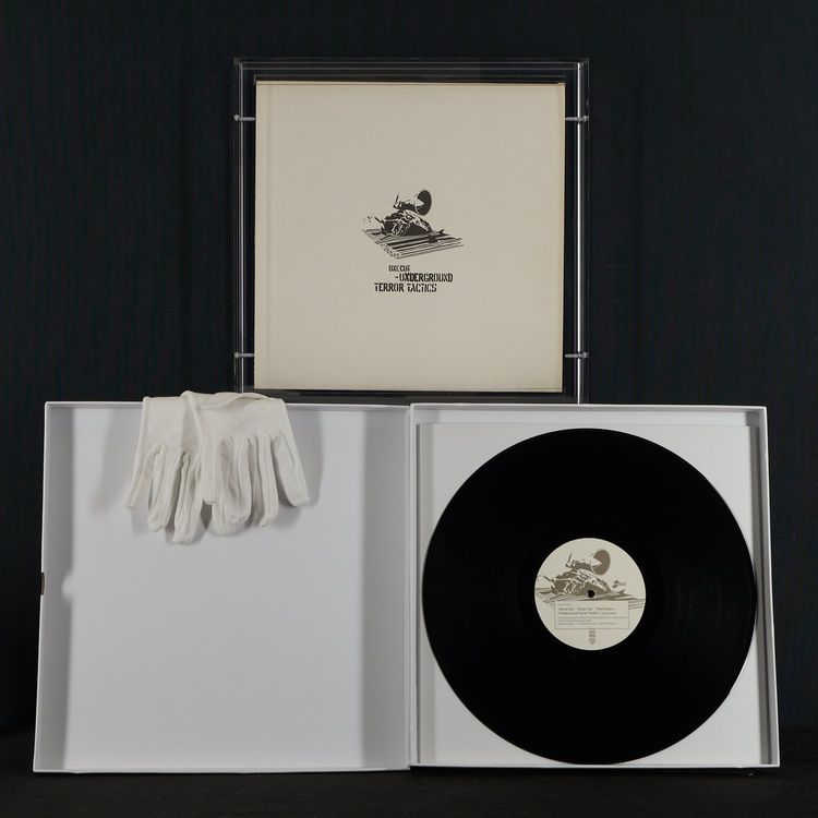 BANKSY - Record Cover Design "One Cut" - 2000 - in case-RARE (Neu ...