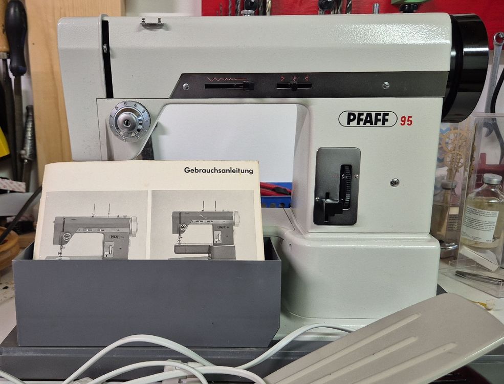 Pfaff 95 Nähmaschine, guter Zustand! (Gebraucht) in Bäretswil für CHF ...