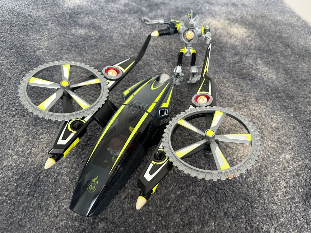 PLAYMOBIL Magma Masters Razorcopter und Top Agent (Gebraucht) in ...