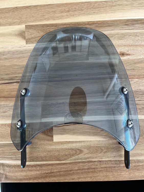 Dart fly screen for Triumph T120 (Gebraucht) in Corseaux für CHF 25 ...