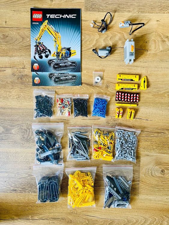 LEGO Technic 42006 Raupenbagger & Motor (Gebraucht) in Vinelz für CHF ...