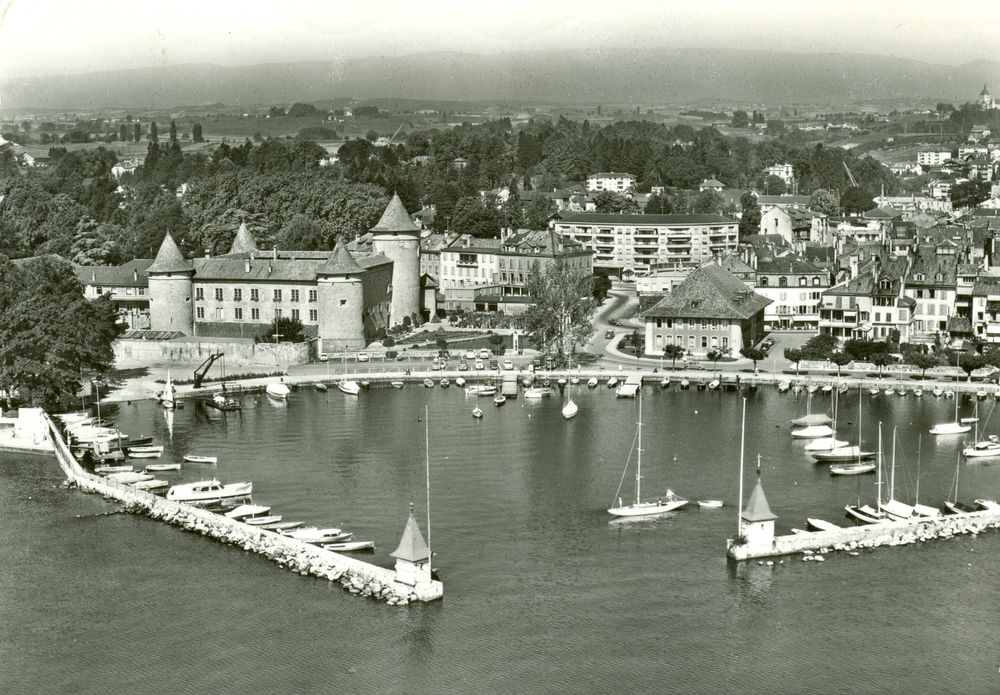 Morges - Morges et son château, vue aérienne (Gebraucht) in Chavornay ...
