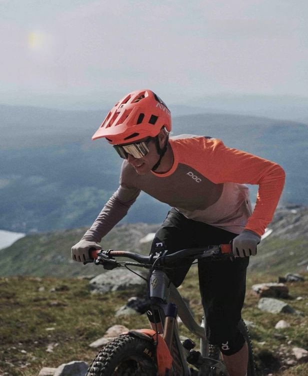 POC Kortal Race MIPS Fluorescent Orange AVIP Velohelm Gr. M (Neu und ...