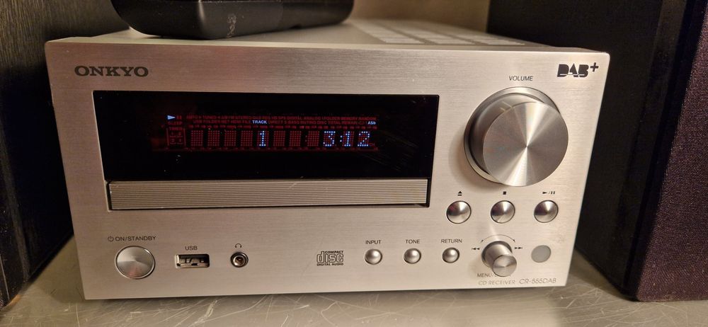 Onkyo DAB+ CD Receiver inkl. Lautsprecher | Kaufen auf Ricardo