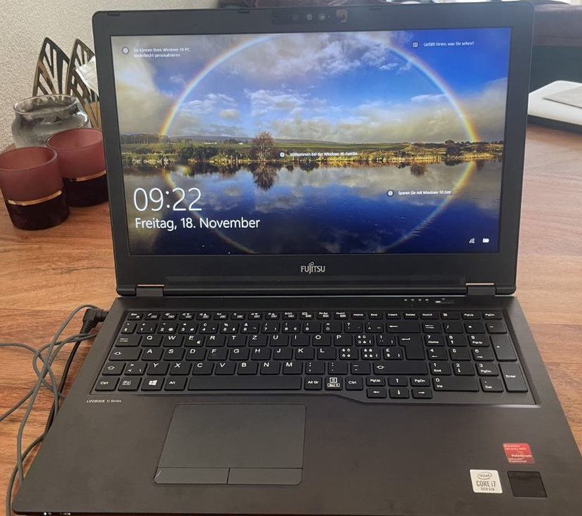 Fujitsu LIFEBOOK i7 16GB Ram 500GB SSD | Kaufen auf Ricardo