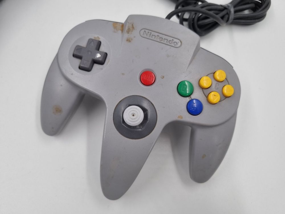 Nintendo 64 ( N- Zone / Shadow Man ) Konsole + 1 Controller (Gebraucht) in Zürich für CHF 100 ...