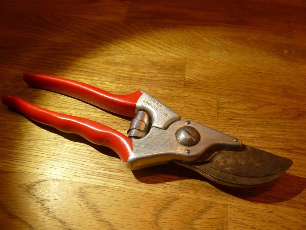 Gartenschere FELCO Schere Modell Popular, (Gebraucht) in Hochfelden für ...