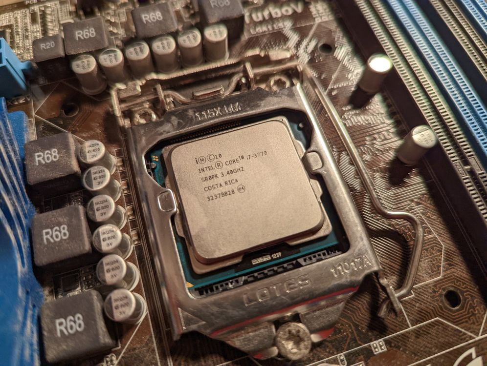 ASUS P8H67-M PRO (LGA1155) + Intel Core i7-3770 CPU | Kaufen auf Ricardo