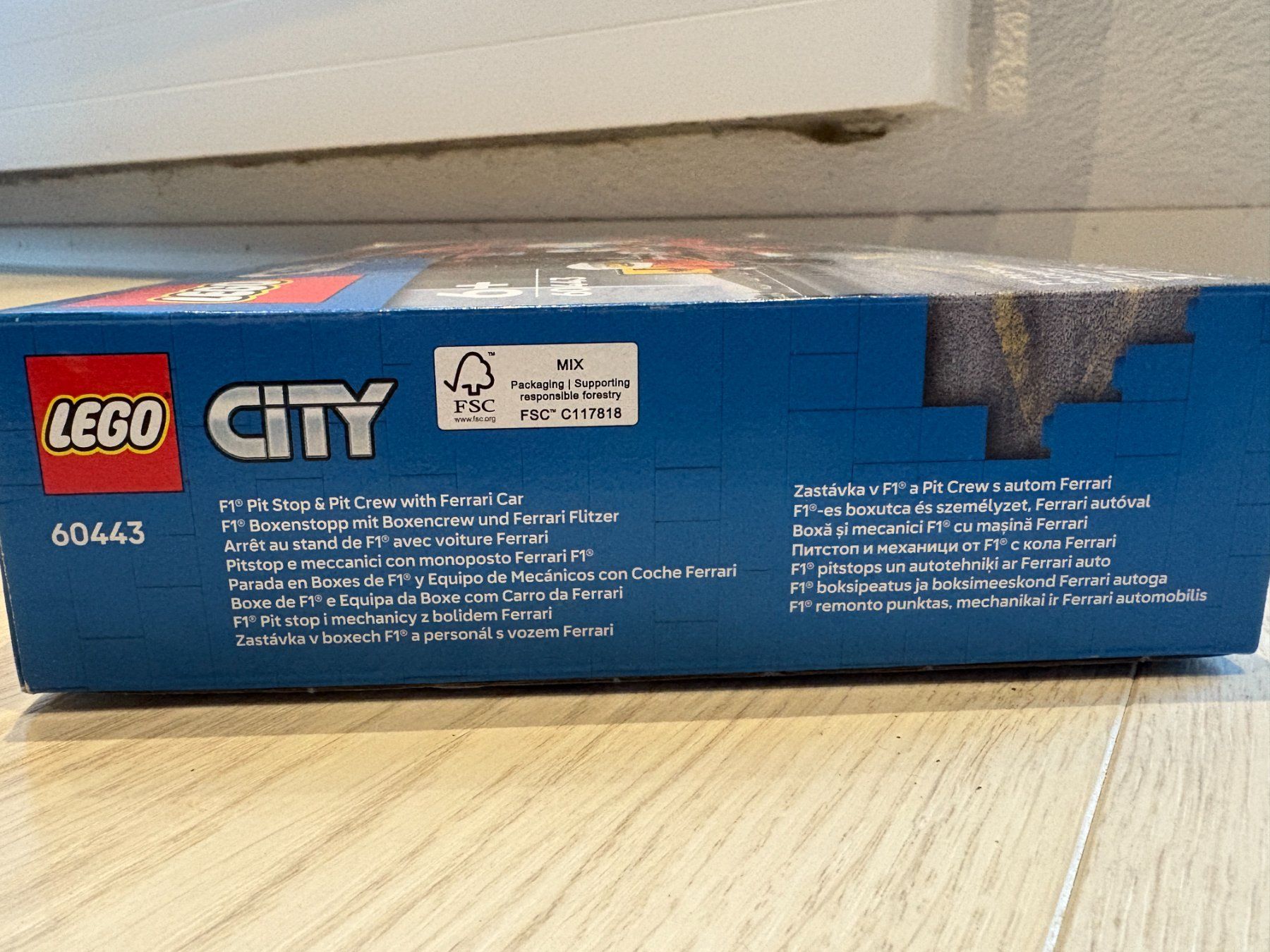 Lego City Formula 1 - Pit Stop & Crew mit Ferrari - NEU (Neu und ...