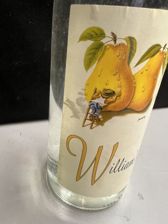 ANCIENNE BOUTEILLE DE WILLIAM’S SUISSE 🇨🇭 (Gebraucht) in Genève für CHF ...