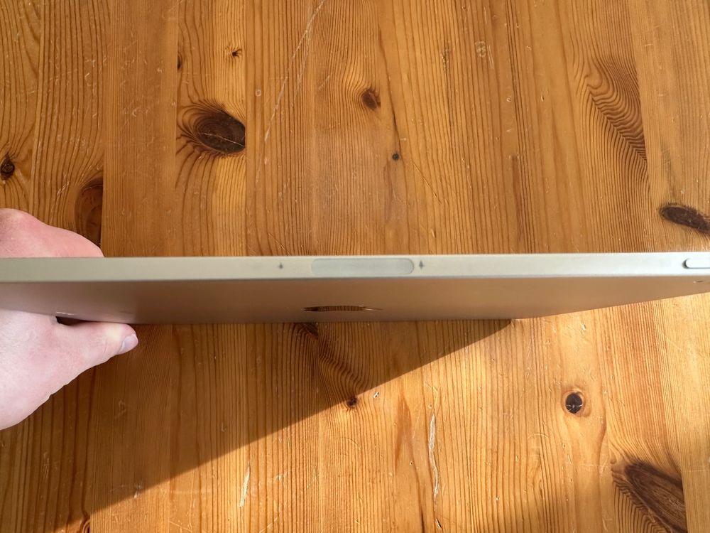 iPad Air 5 2022 | Polarstern | 64 GB | WiFi | Kaufen auf Ricardo