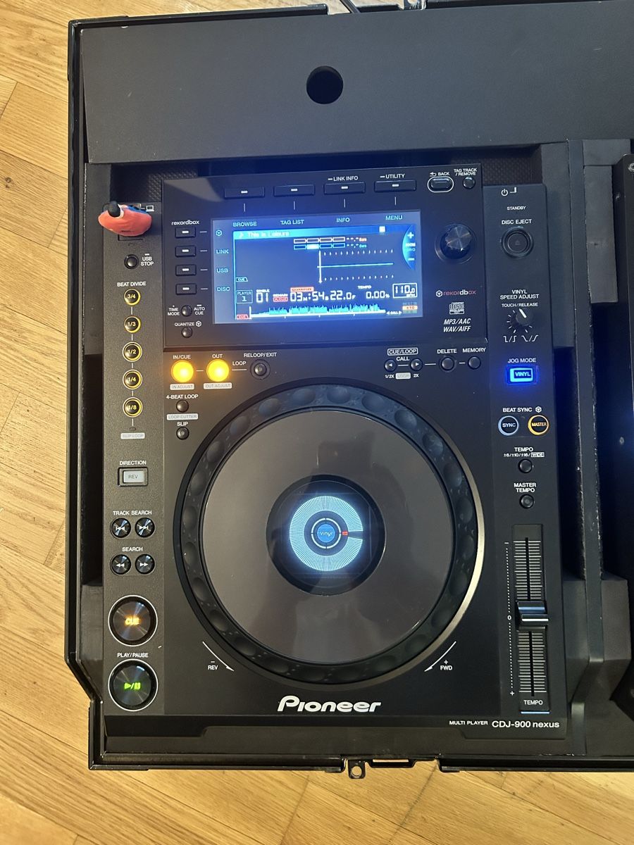 Pioneer CDJ-900 Nexus DJ & DJM 900nxs2 Set mitFlightcase (Gebraucht) in ...