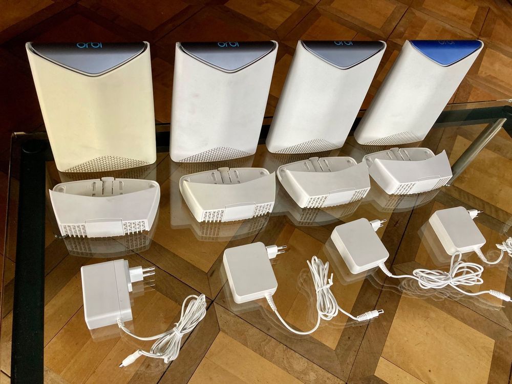 Orbi Pro Router (SRR60) und 3x Orbi Pro Satellite (SRS60) (Gebraucht ...
