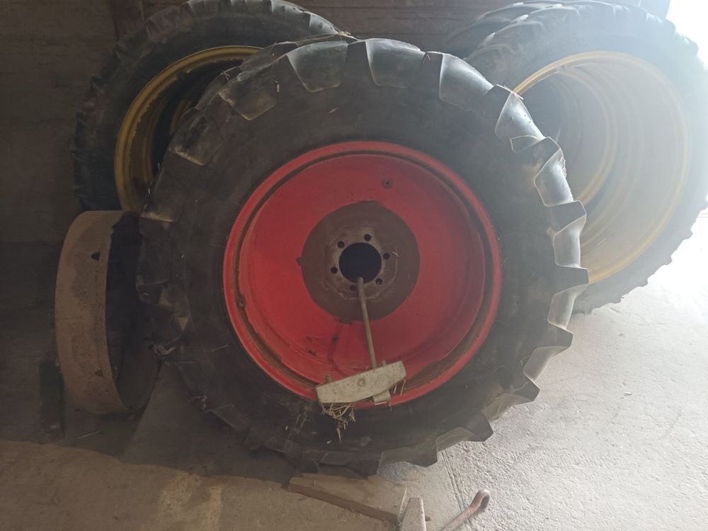 Doppelrad Schaad 16.9R34 (Gebraucht) in Pieterlen für CHF 1 – nur Abholung auf Ricardo kaufen