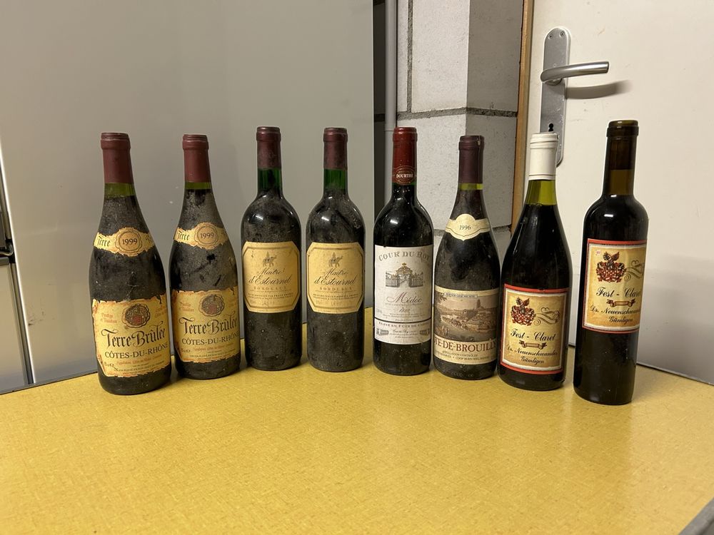 Alte Weinflaschen Sammlung - Rotwein Raritäten für Kenner! (Gebraucht ...