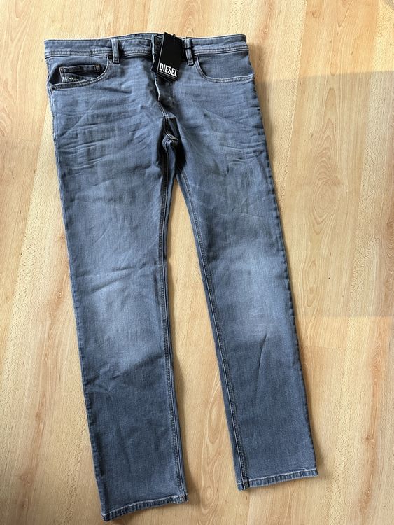 Diesel Jeans grau (Neu und originalverpackt) in Adliswil für CHF 70 – mit Lieferung auf Ricardo ...