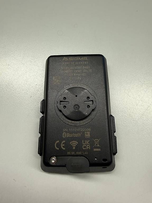 Sigma ROX 12.1 EVO GPS Fahrradcomputer inkl. Halterung (Gebraucht) in ...