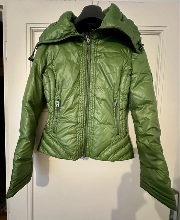Veste femme mi-saison Armani Jeans taille XS,verte. (D'occasion) à ...