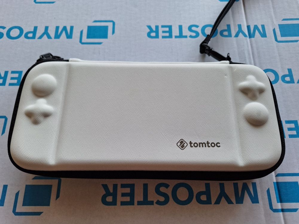 Nintendo Switch OLED Hülle Portable Case - Weiss Tomtoc (Gebraucht) in Altstätten SG für CHF 4. ...