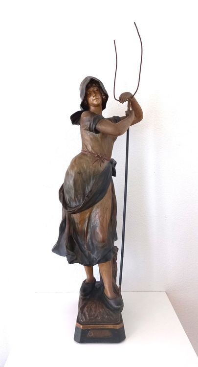 Antike Skulptur 104cm hoch, bronzierte Terrakotta (Gebraucht) in Bévilard für CHF 370 – nur ...