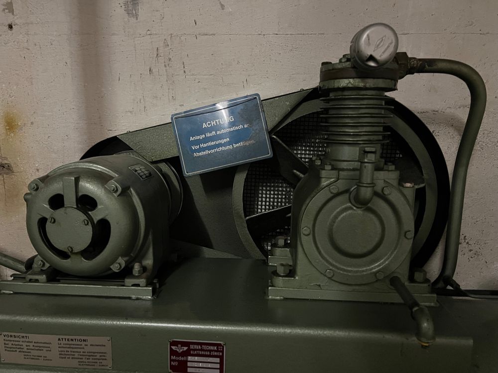 Kompressor Serva–Technik ab CHF 1.00 (Gebraucht) in Stallikon für CHF 55 – nur Abholung auf ...