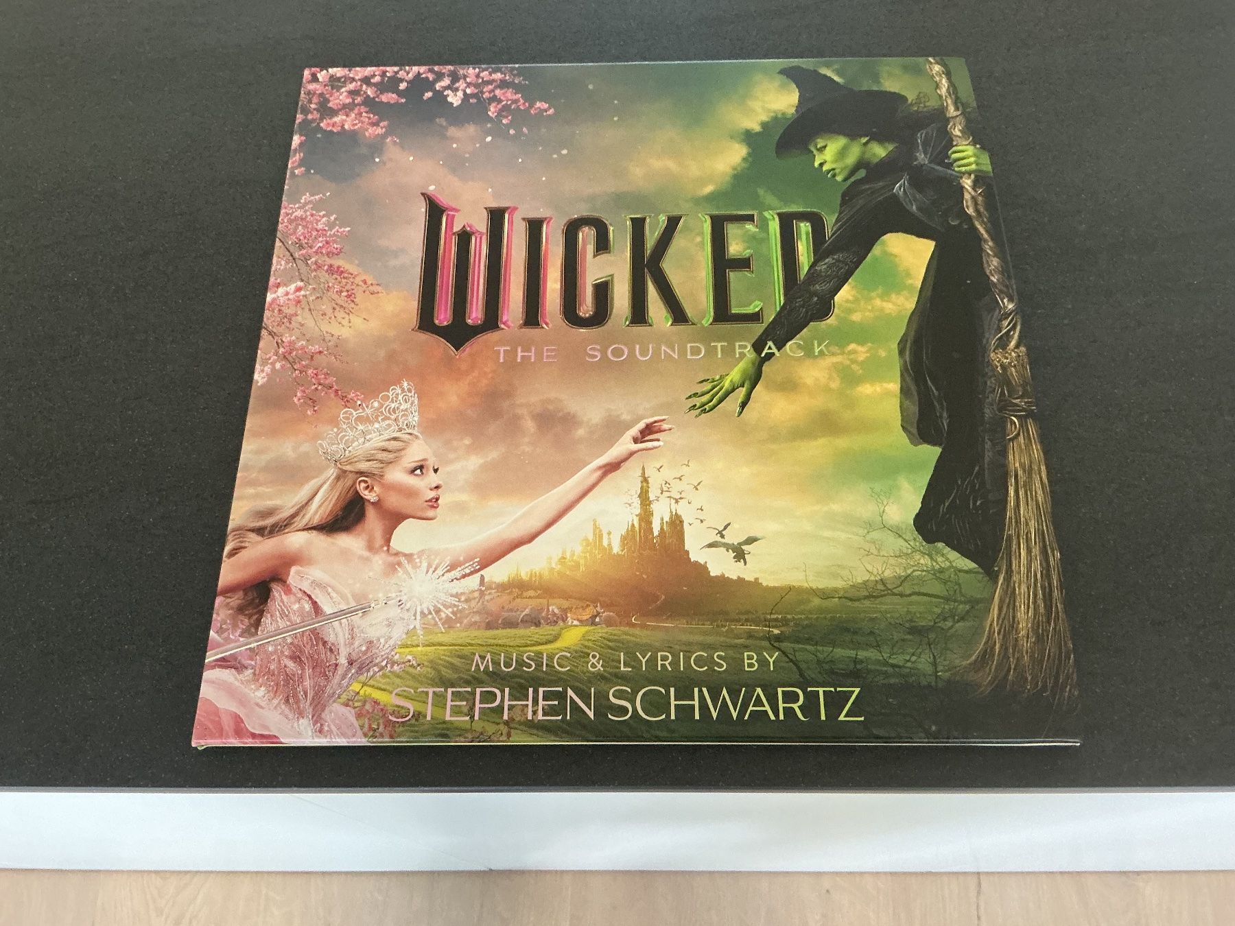 Wicked Soundtrack 2LP Vinyl + CD neu Ariana Grande Musical (Neu (gemäss ...