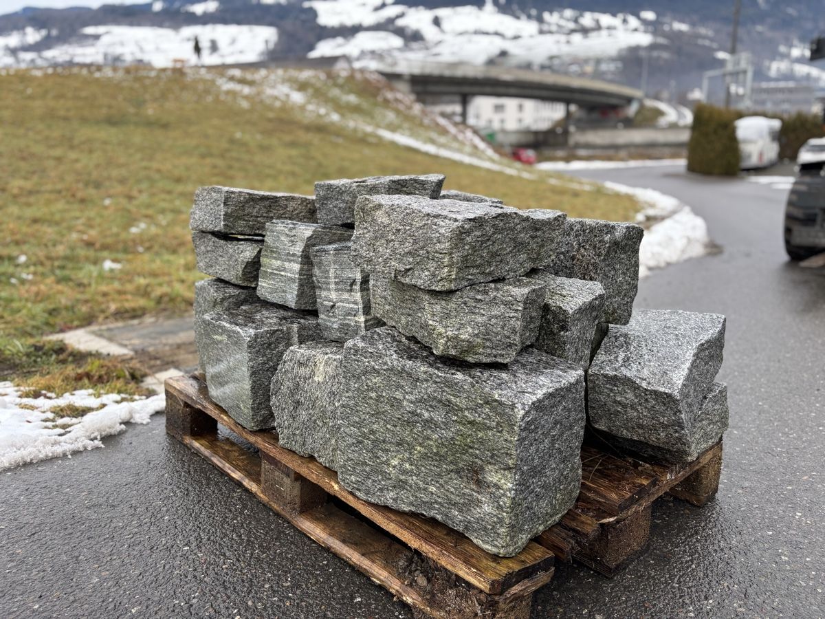 Mauersteine Restposten In Der Nahe