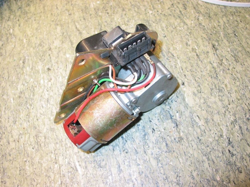 Stellmotor Servo 12V von VW (Neu (gemäss Beschreibung)) in Rickenbach ...