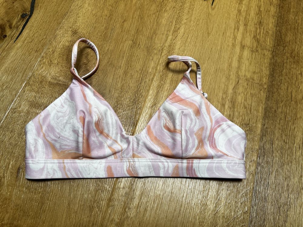 Bikkini Top 34-36 (Gebraucht) in Bachenbülach für CHF 3 – mit Lieferung ...