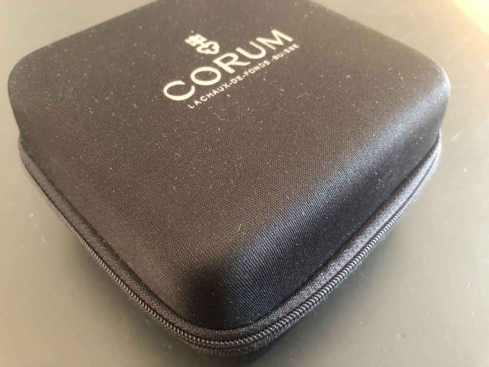 CORUM square service box (travel box) -to protect your watch | Kaufen ...