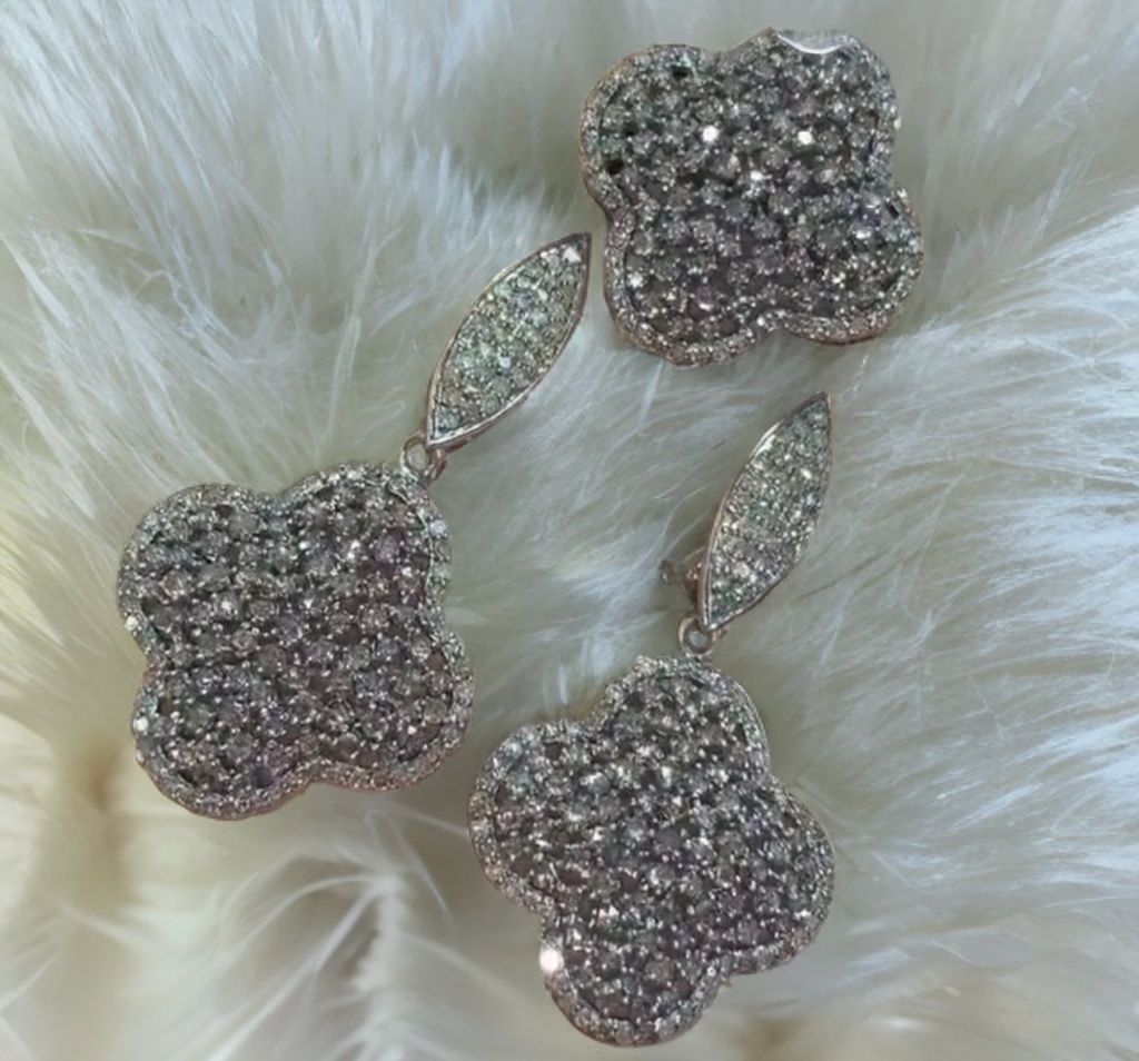 Parure Aura de Diamants (Neuf avec emballage d'origine) à St-Maurice ...